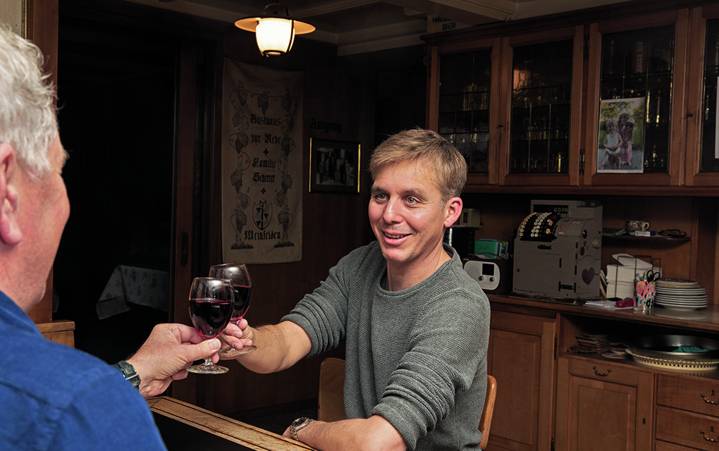 Röbi Koller unterwegs: Auf einen Schwatz mit Reto Scherrer - Active ...